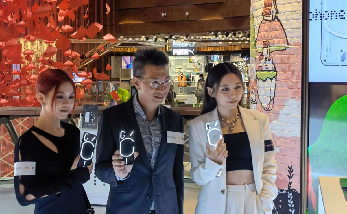 CSL Mobile x Nothing Phone (1) pop-up store 》於K11 MUSEA 開幕 ...