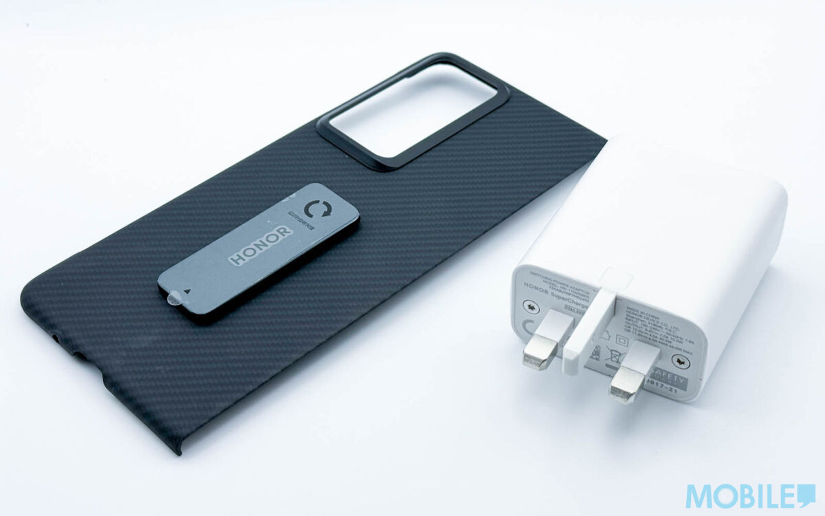 港版 HONOR Magic V2 使用體驗！行到本地 App、正常播 Netflix、Disney+ - MobileMagazine