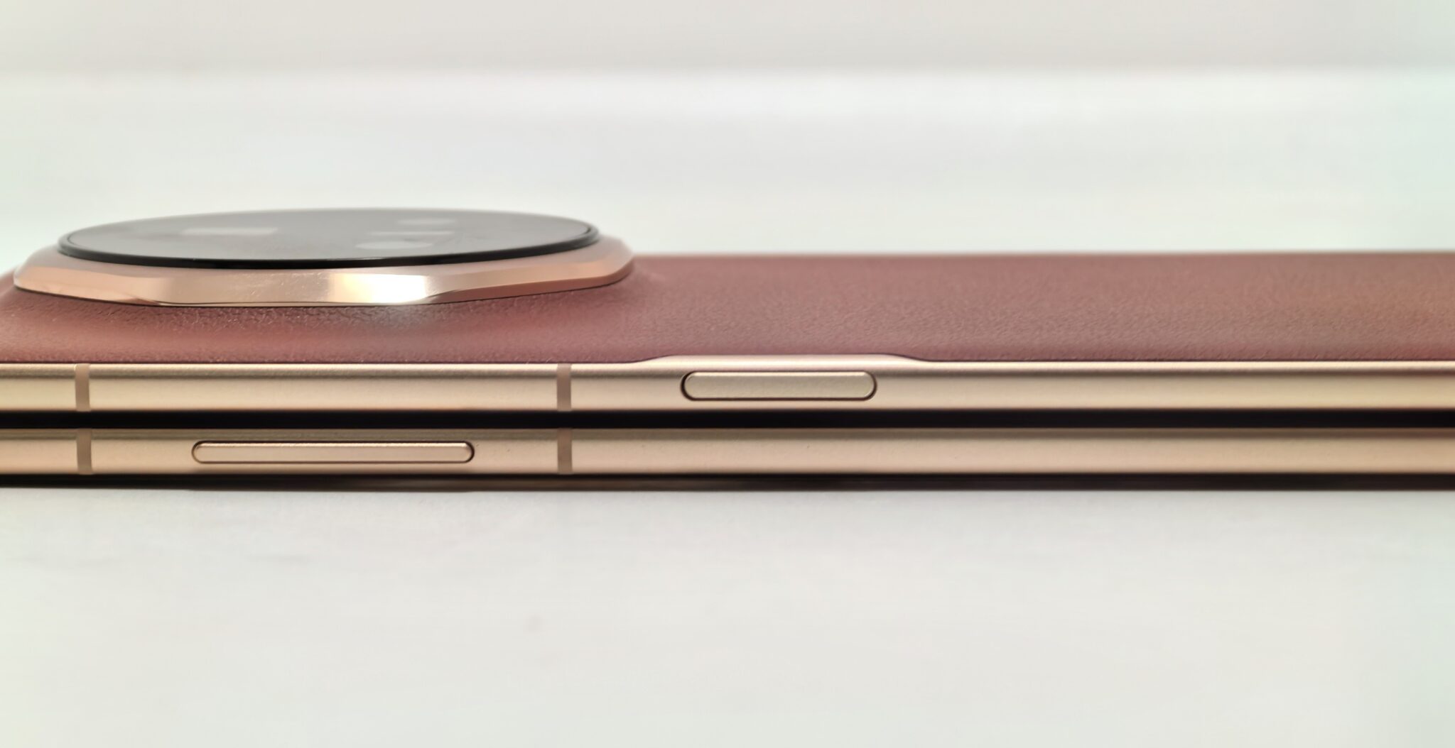 激輕薄手感！HONOR Magic V3 開箱、試效能! - MobileMagazine