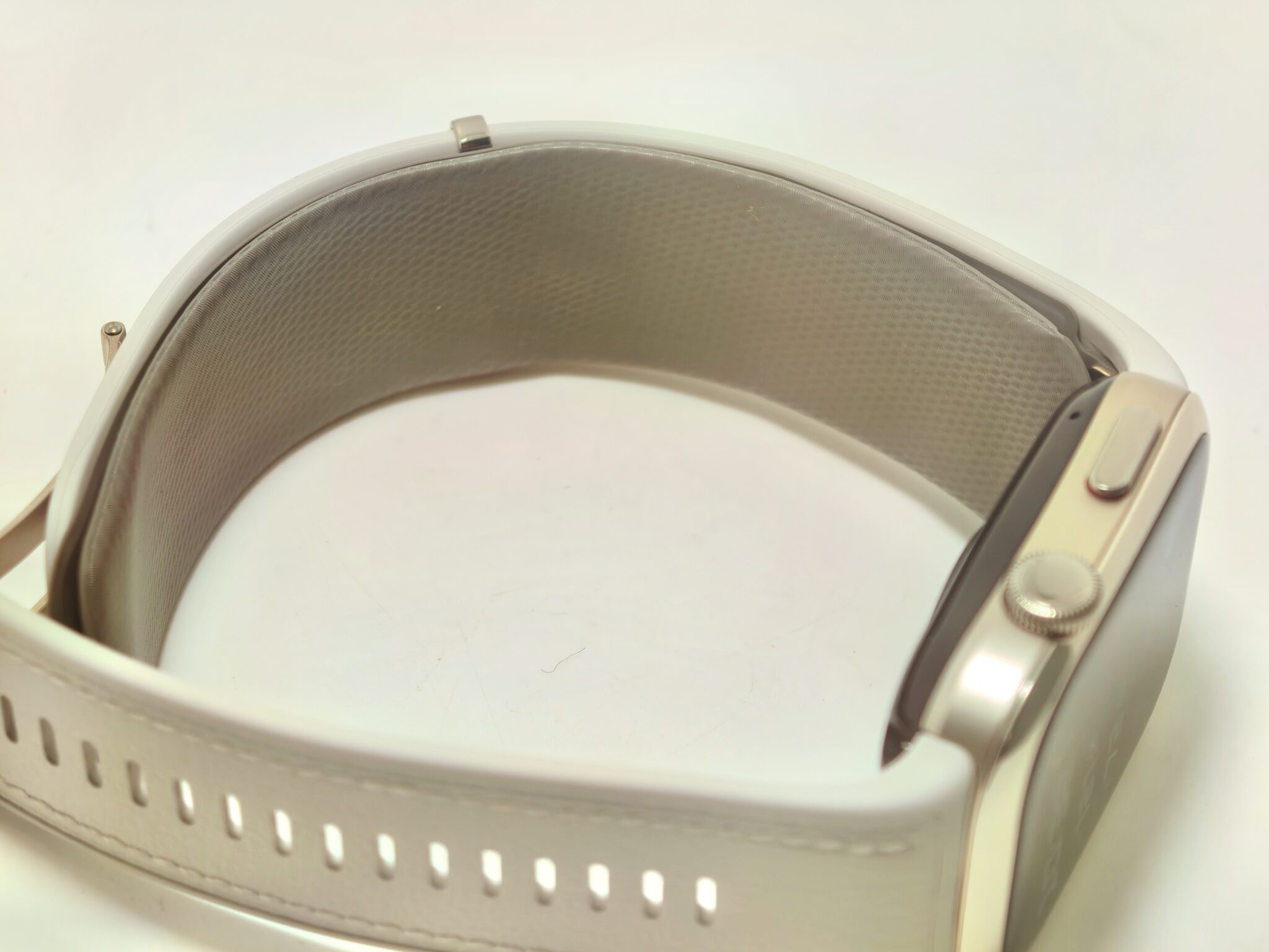 支援血壓及心電圖的智能手錶，HUAWEI Watch D2 實試! - MobileMagazine